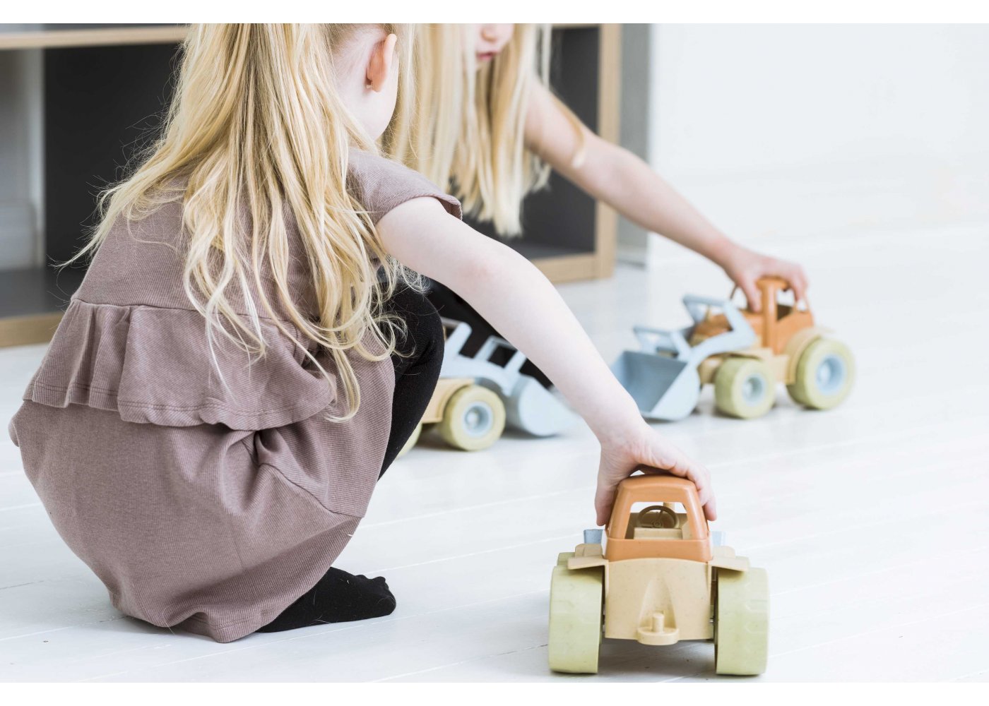 Dantoy BIOplastic Traktor mit Greifer - Dantoy - Onlinekids.de